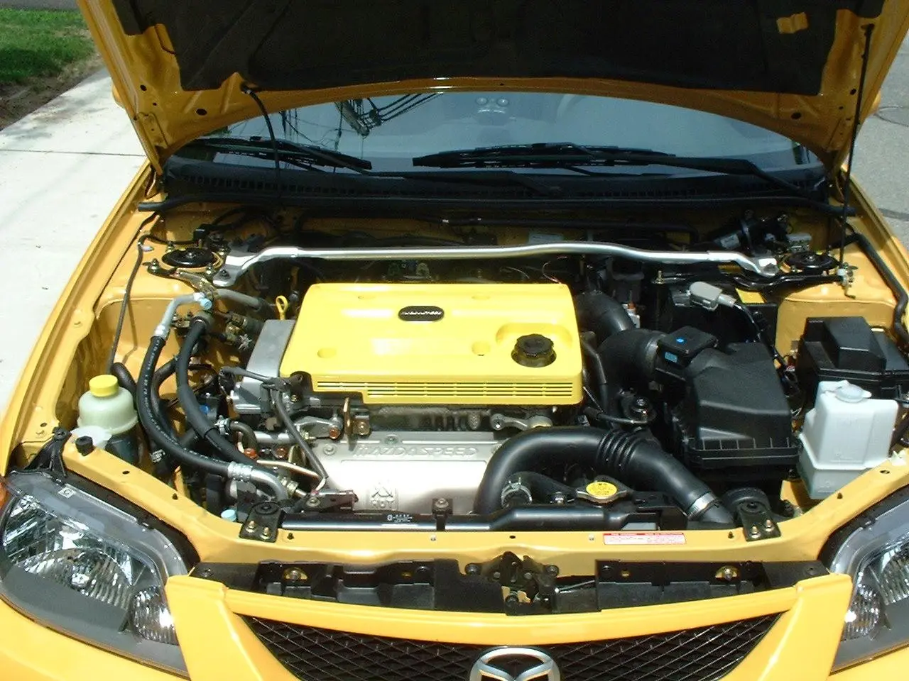 engine bay close-up.jpg | Mazdas247
